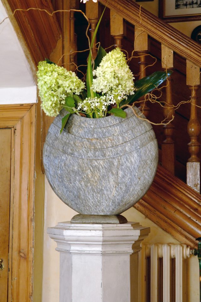 Ikra Slate Vase | Hand Carved Natural Slate Vases from Foras